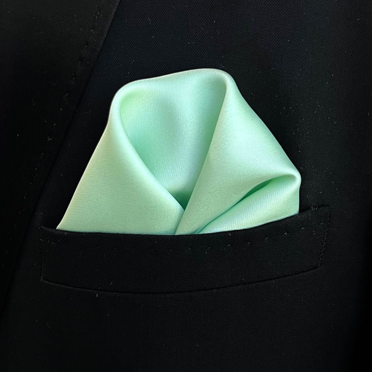 Mint Green Pocket Square | Satin – STUDIO MINC