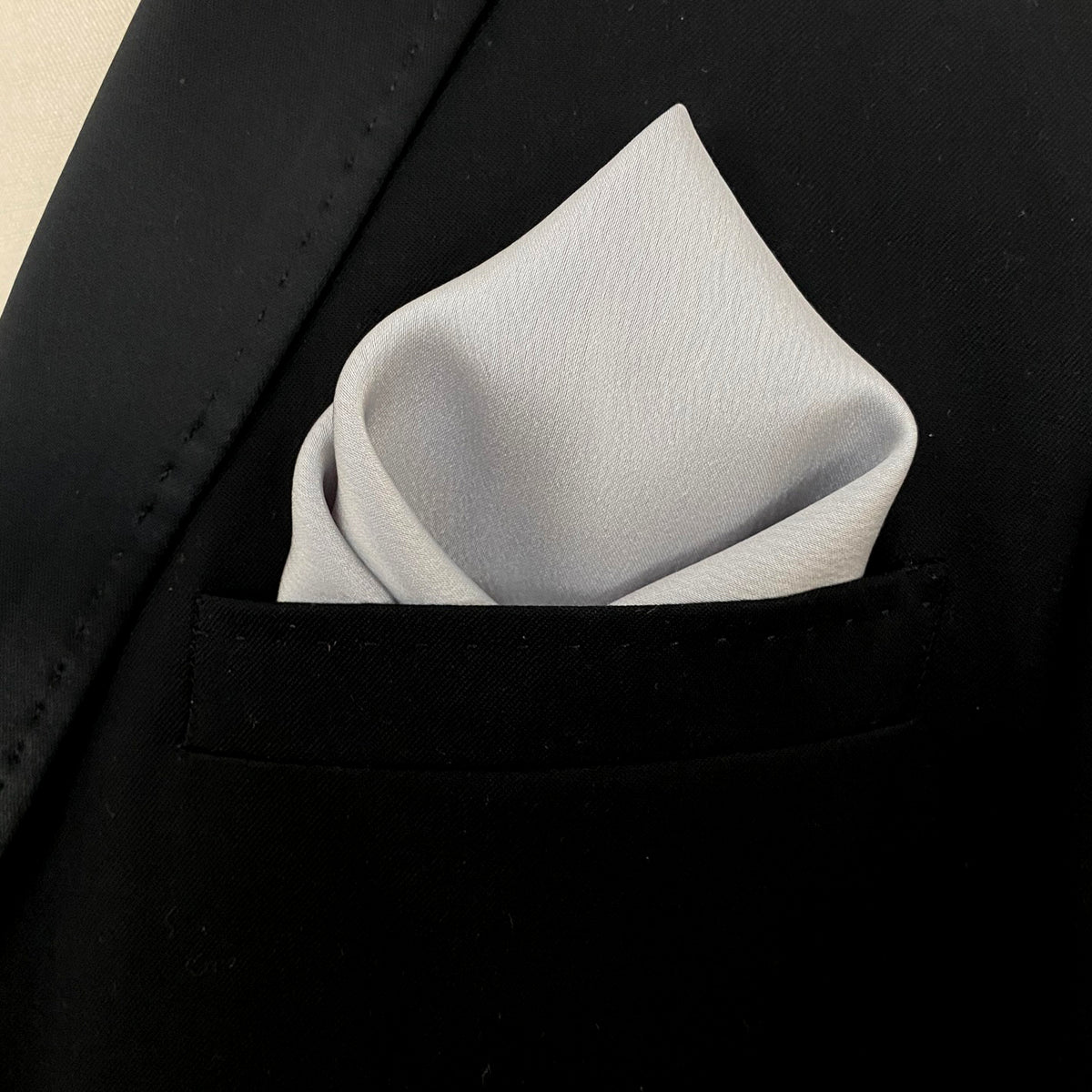 Silver Pocket Square | Satin – STUDIO MINC